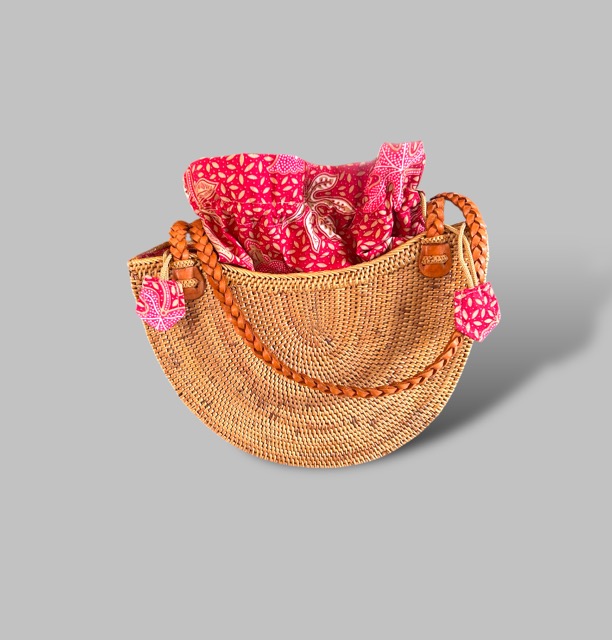 Premium Atta Rattan Half Moon Shoulder Bag [ code atta atta 3] - Niven ...